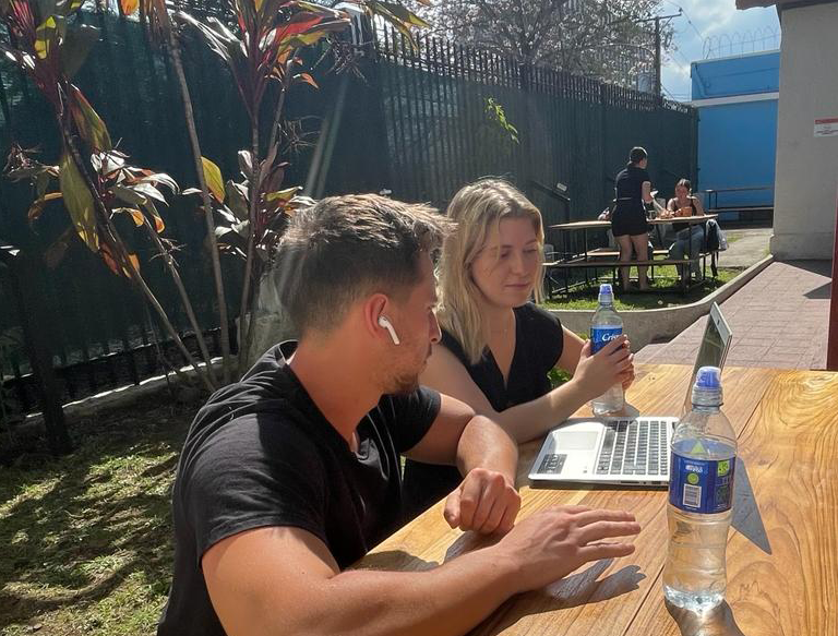 Coworking San José Costa Rica Workstation for digital nomads